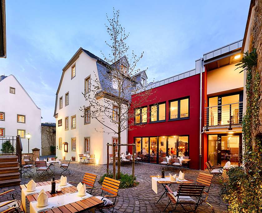 Markus Pape bringt Meisenheimer Hof zu Romantik