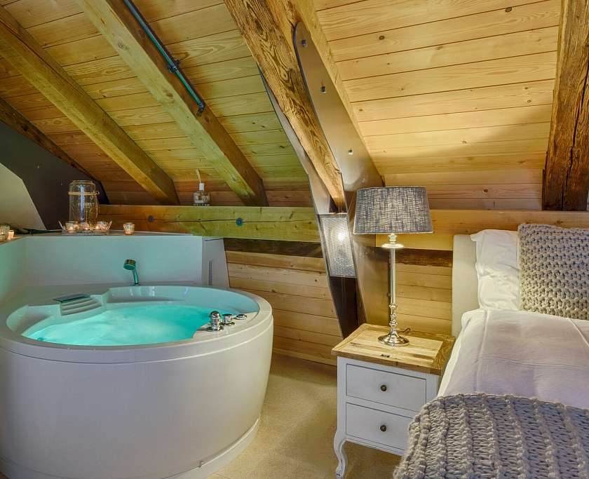 Romantik Hotels mit Whirlpool im Zimmer